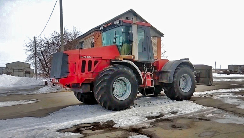 K-744 Kirovec | RetroAuto