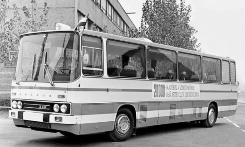 Ikarus 250 | RetroAuto