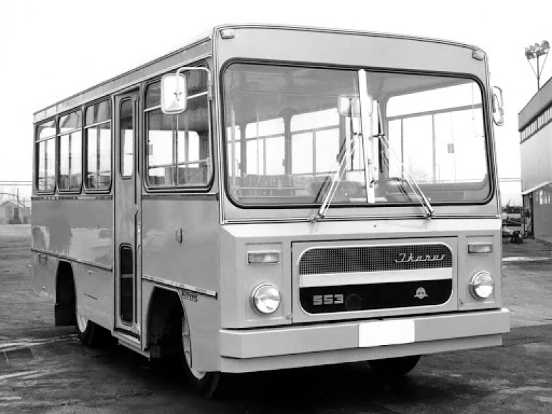Ikarus 553 | RetroAuto